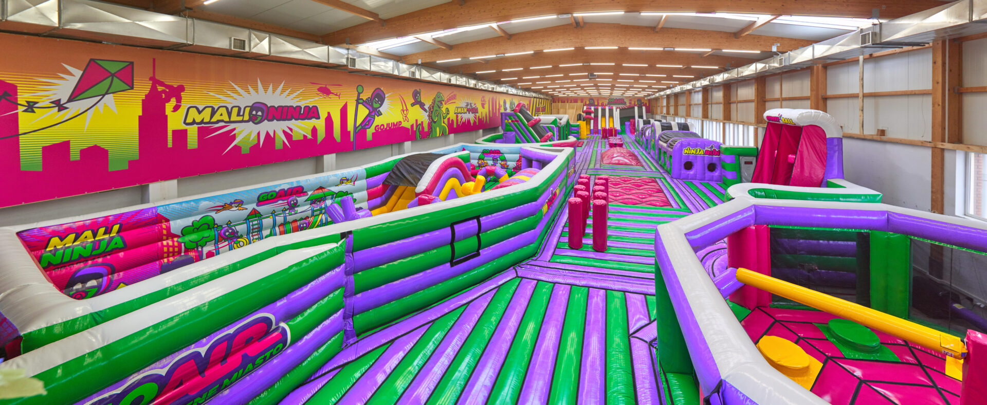 ANGRY BIRDS w Parku Trampolin GOjump - nowa atrakcja NEO już otwarta