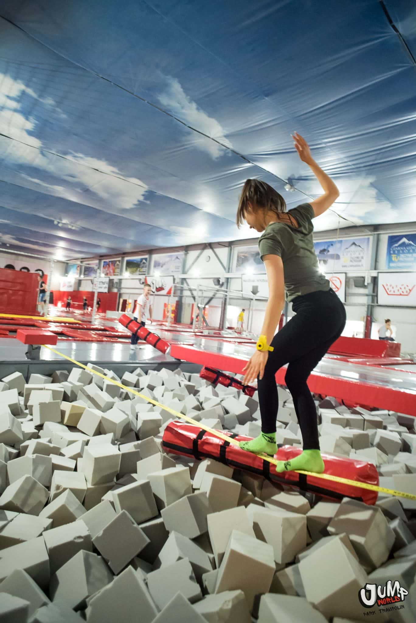 Aktywne wakacje we Wrocławiu? Byliśmy w parku trampolin JumpWorld!