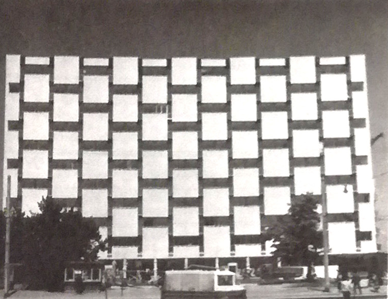 07. Bloki PRL-u - adwokat diabła. Galeriowiec, ale ten Stefana Müllera