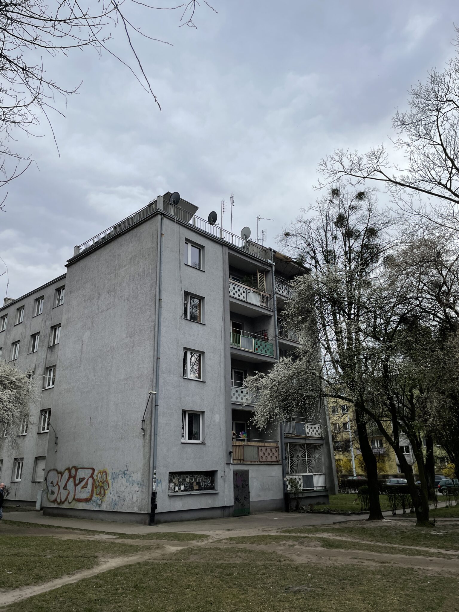 11. Bloki PRL-u - adwokat diabła. Bloki pomiędzy Górnickiego a Reja