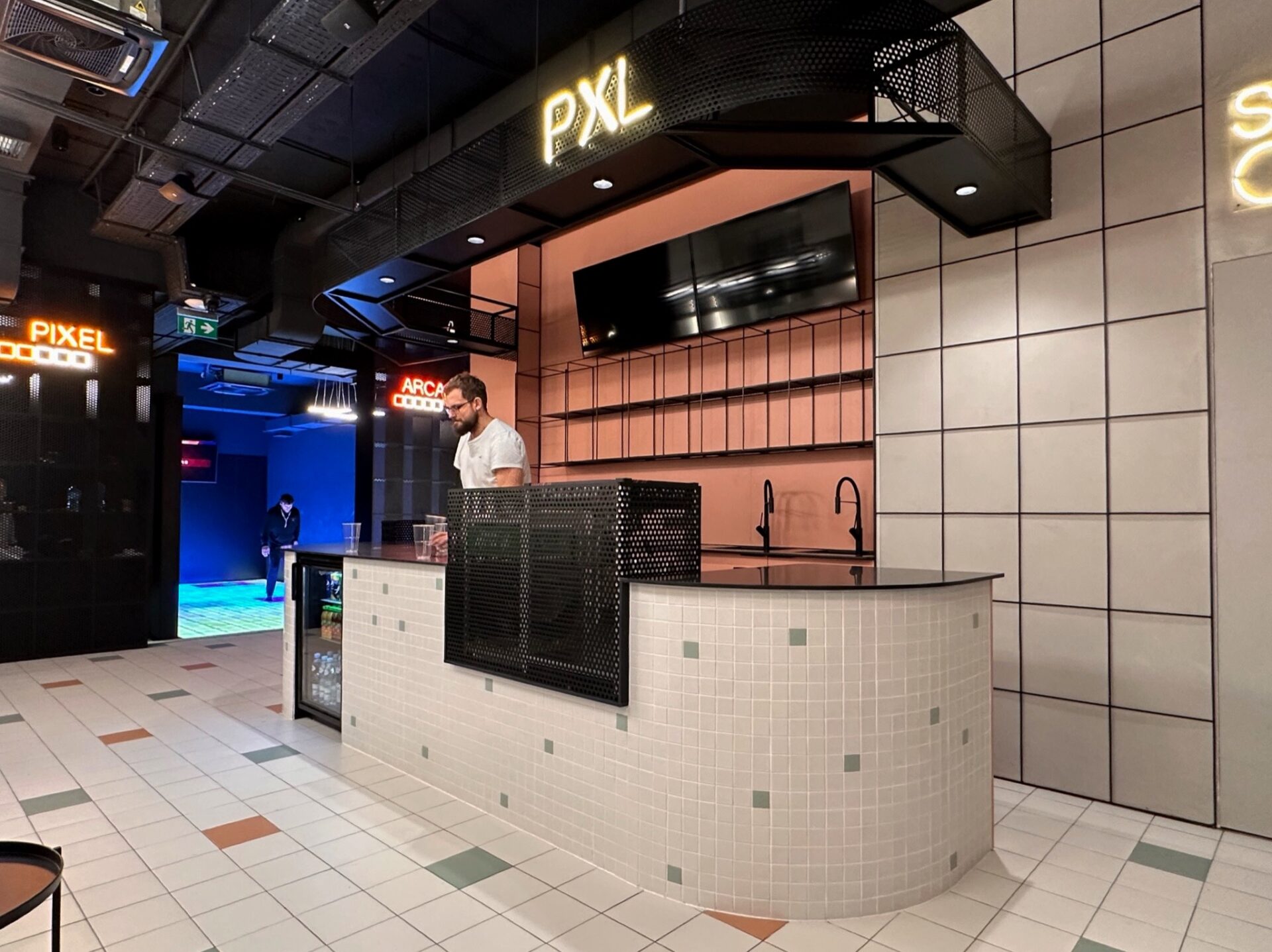 We Wrocławiu powstało nowe interaktywne miejsce - Pixel XL. Wyobraź ...